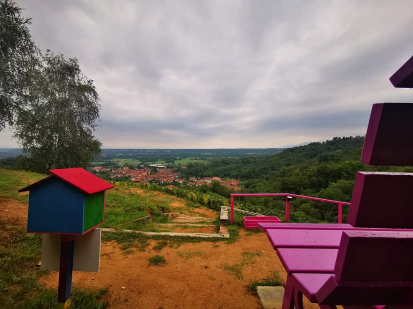La comunità internazionale delle panchine giganti premia la "big bench ...